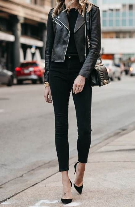 DECOLLETE’: 5 look di tendenza per indossarle nel 2020